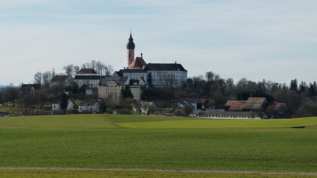 Kloster Andechs - typisch Bayern - Urlaub-Bayern.cc